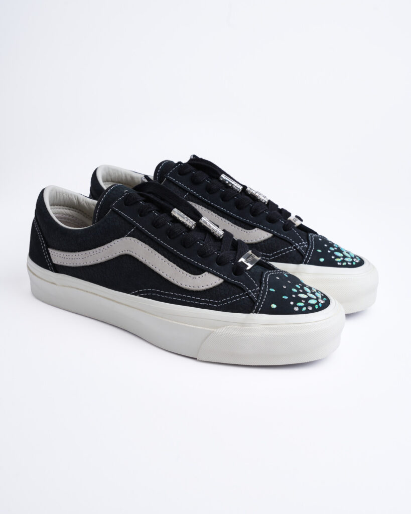 SZA Appears Front Row at Paris Fashion Week in Custom 1-of-1 Vans by ...